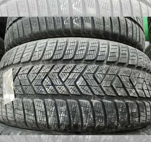 Pirelli Scorpion Winter 255/40 R21 Y