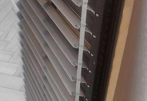 Вентиляционная решетка с регулируемыми ламелями