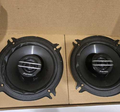 Акустическая система Pioneer TS-G1320F