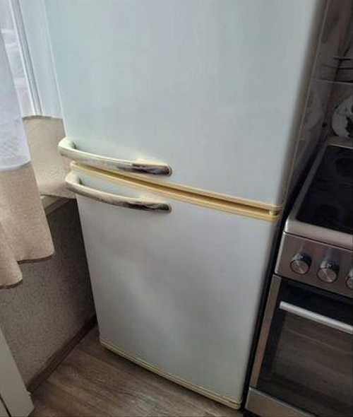 Продам холодильник Electrofrost бу