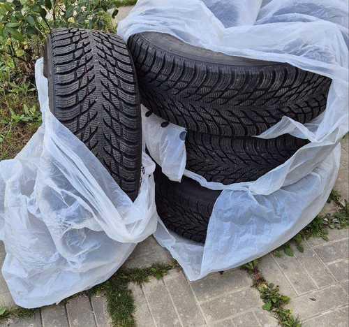 Nokian Tyres Hakkapeliitta R3 SUV 265/60 R18 114R