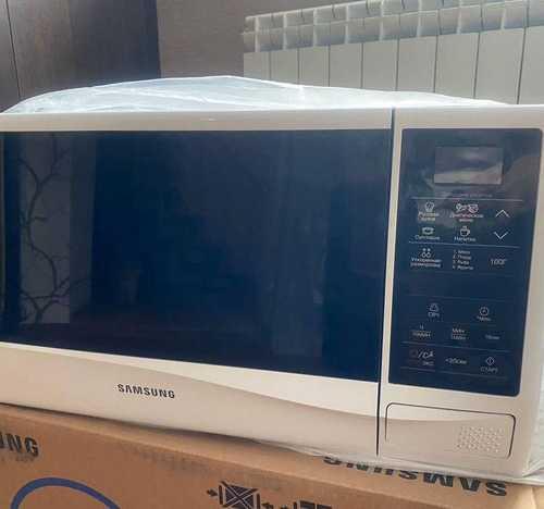 Микроволновая печь Samsung GE83KRW-2/BW