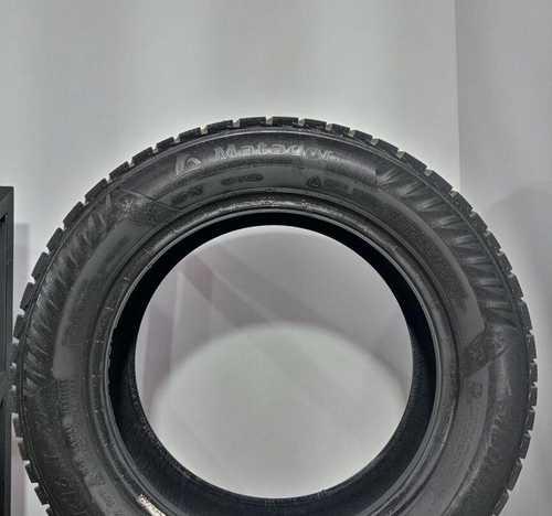 Matador MP 30 Sibir Ice 2 205/60 R16