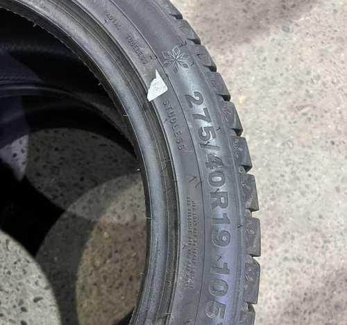 Triangle PL02 275/40 R19 105