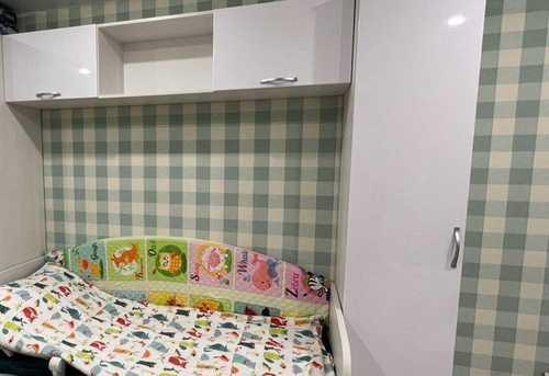 Детская кровать + 2 шкафа