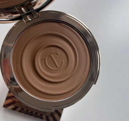 Charlotte Tilbury Beautiful Skin Glow Bronzer