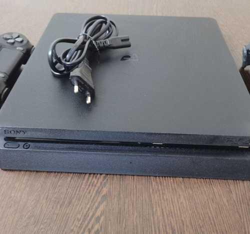 PS4 slim 1TB   2 джойстика   29 игр   11 прошивка