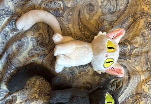 Плюшевые коты