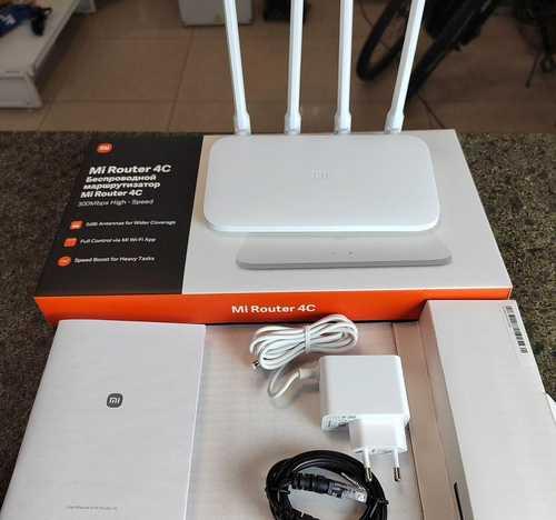 Wi-Fi роутер Xiaomi Mi Router 4C