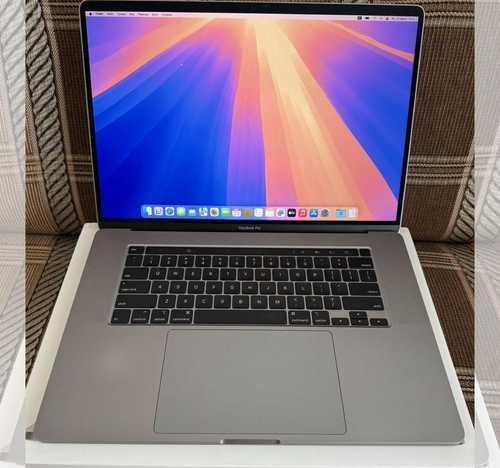 MacBook Pro 16 2020 (комплект )