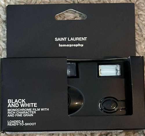 Lomography Saint Laurent плёночный фотоаппарат