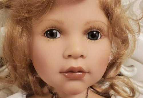 Кукла виниловая коллекционная Bettine Klemm Zapf