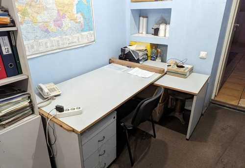 Письменный стол IKEA белый угловой. офис кабинет