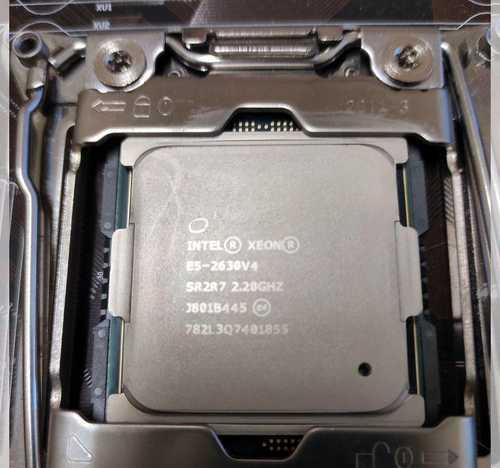 Процессор Intel Xeon E5-2630v4