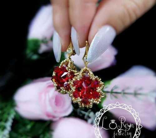 Золотые серьги ручной работы с swarovski