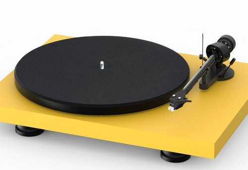 Pro-Ject Debut Carbon (Satin Yellow)