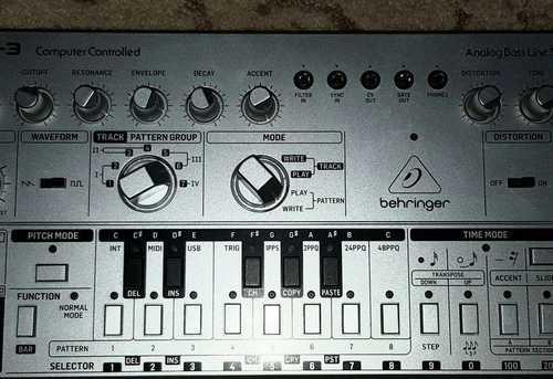 Behringer td3