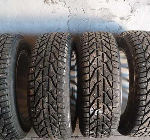 Tigar SUV Ice 215/60 R17 100T