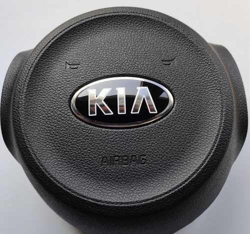 Крышка подушки водителя Kia Rio 2017