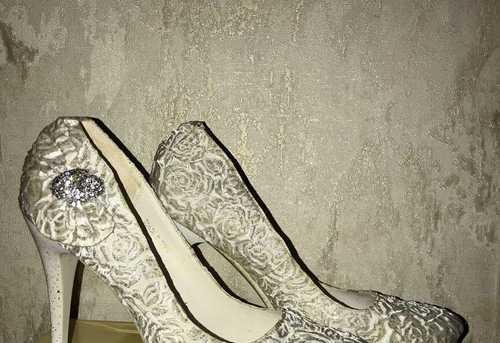 Туфли новые белые айвори свадебные нарядные 39р