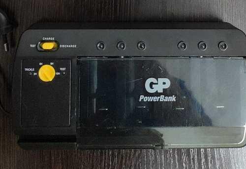 Топовое зарядное GP PowerBank S320 NiMH + фонарь