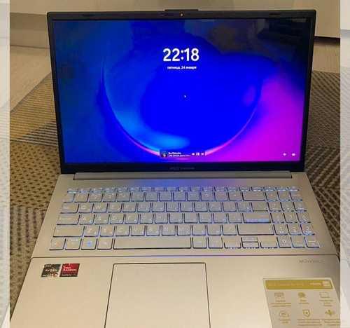 Asus Vivobook Go 15 oled