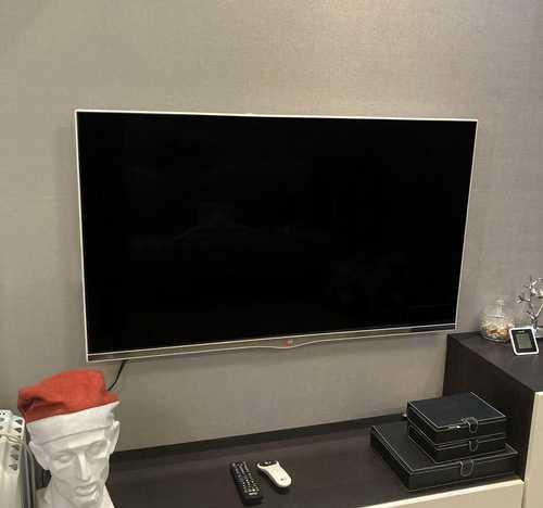 Телевизор LG 47LA667V SMART TV