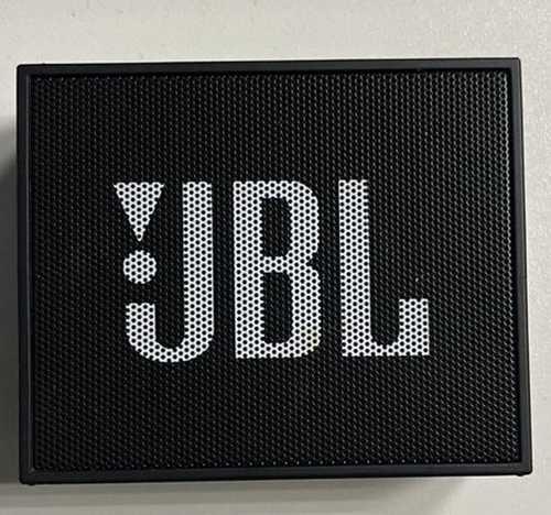 Колонка jbl go