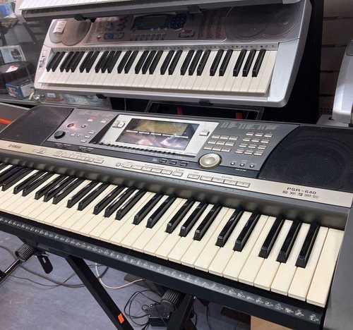 Синтезатор Yamaha PSR-640