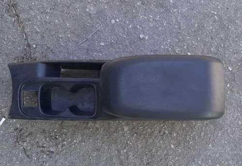 Mitsubishi lancer 9 подлокотник