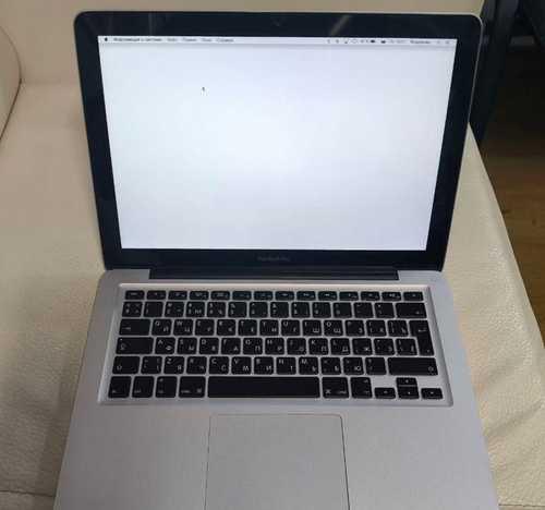 Apple macbook pro 13 core I5 /8gb/1000gb