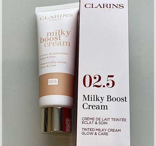 Тональный крем clarins