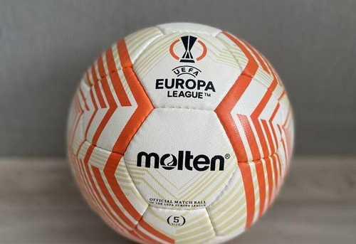 Профессиональный футбольный мяч Molten