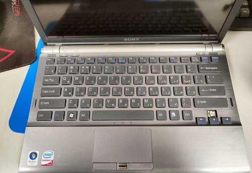 Ноутбук 14" Sony VAIO VGN-Z21WRN, 320 ГБ, Core 2 Duo P8400, RAM 4 ГБ, GeForce 9300M GS 0.125 ГБ