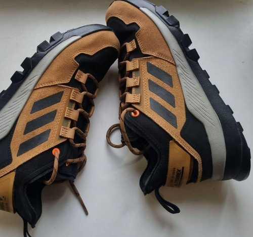 Кроссовки Adidas terrex