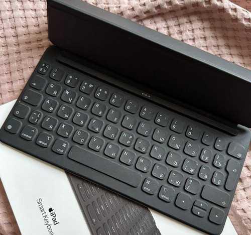 SMART keyboard, Клавиатура беспроводная для iPad