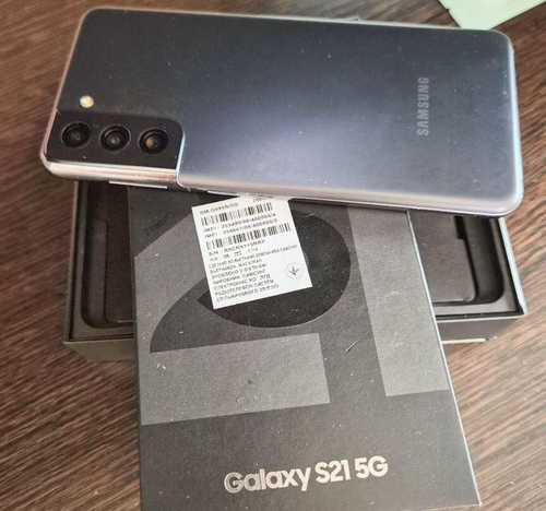 Samsung Galaxy S21 5G, 8/256 ГБ