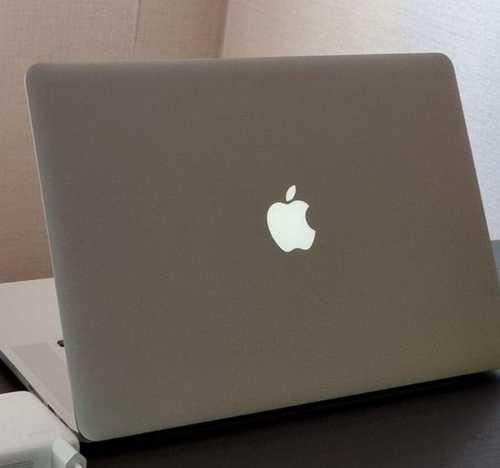 Apple macbook pro 15 8/1024