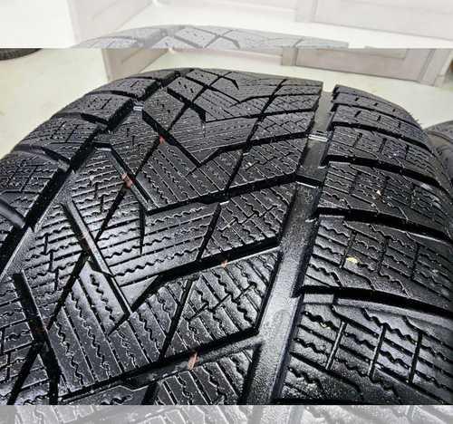 Fronway IceMaster II 275/40 R21 111H