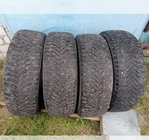 Triangle IceLink Trin PS01 215/60 R17