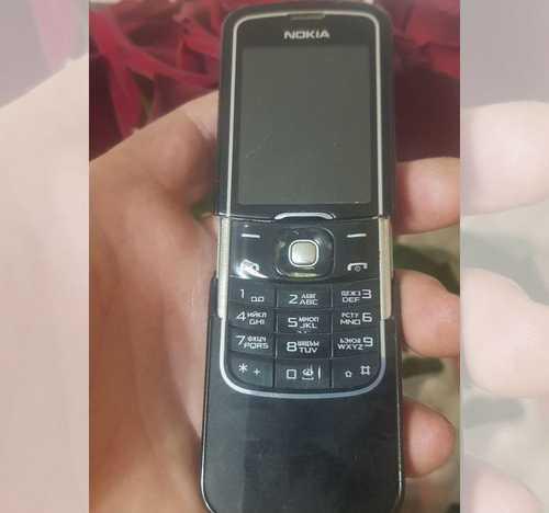 Nokia 8600 Luna