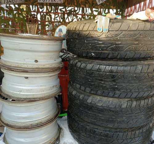 Dunlop Grandtrek AT3 205/70 R15