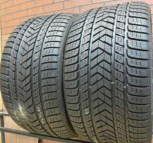 Pirelli Winter Sottozero 3 305/30 R20 103L