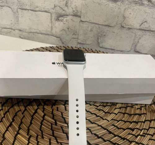 Часы apple watch 3 38 mm