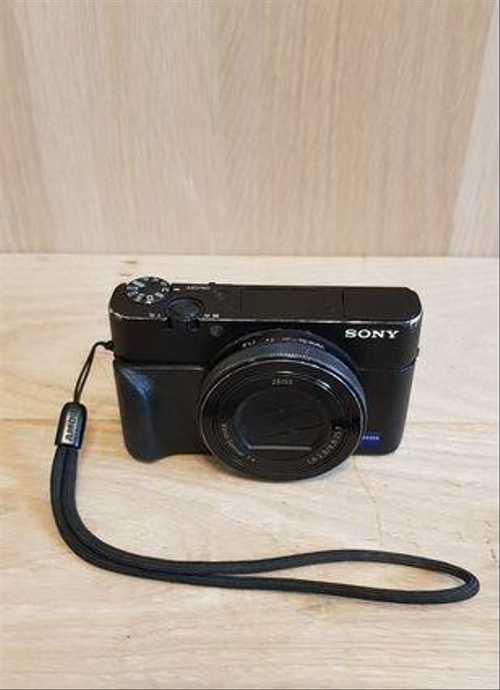 Фотоаппарат Sony Rx100m4