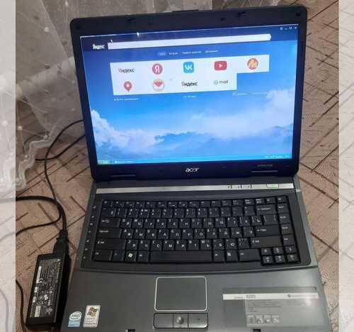 15.4" Acer Extensa 5220, Celeron M, 80 ГБ, Intel GMA 950