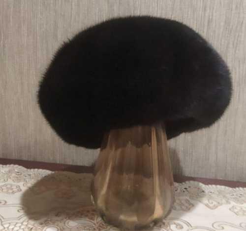 Берет женский из меха норки