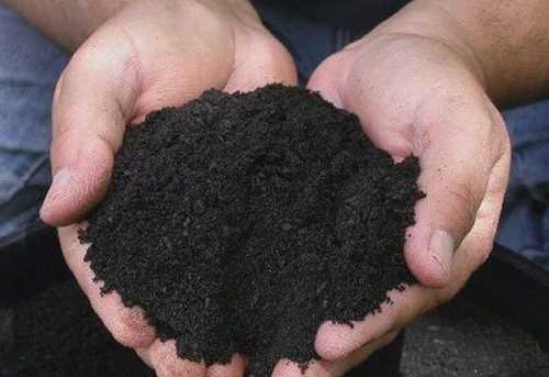 Песок земля чернозём для растений и сада