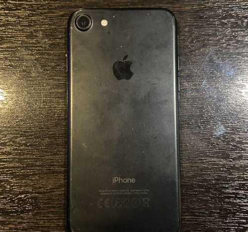 iPhone 7, 32 ГБ