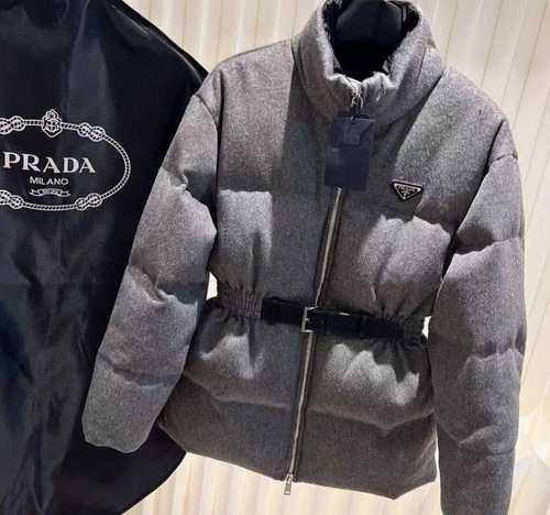 Пуховик Prada